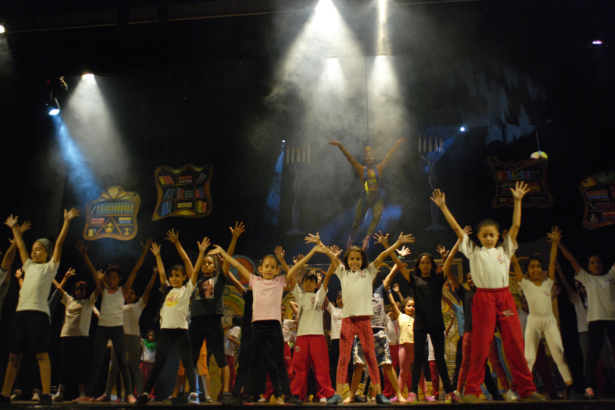 Pedro Lander, director de teatro de niños, para niños – Fundarte